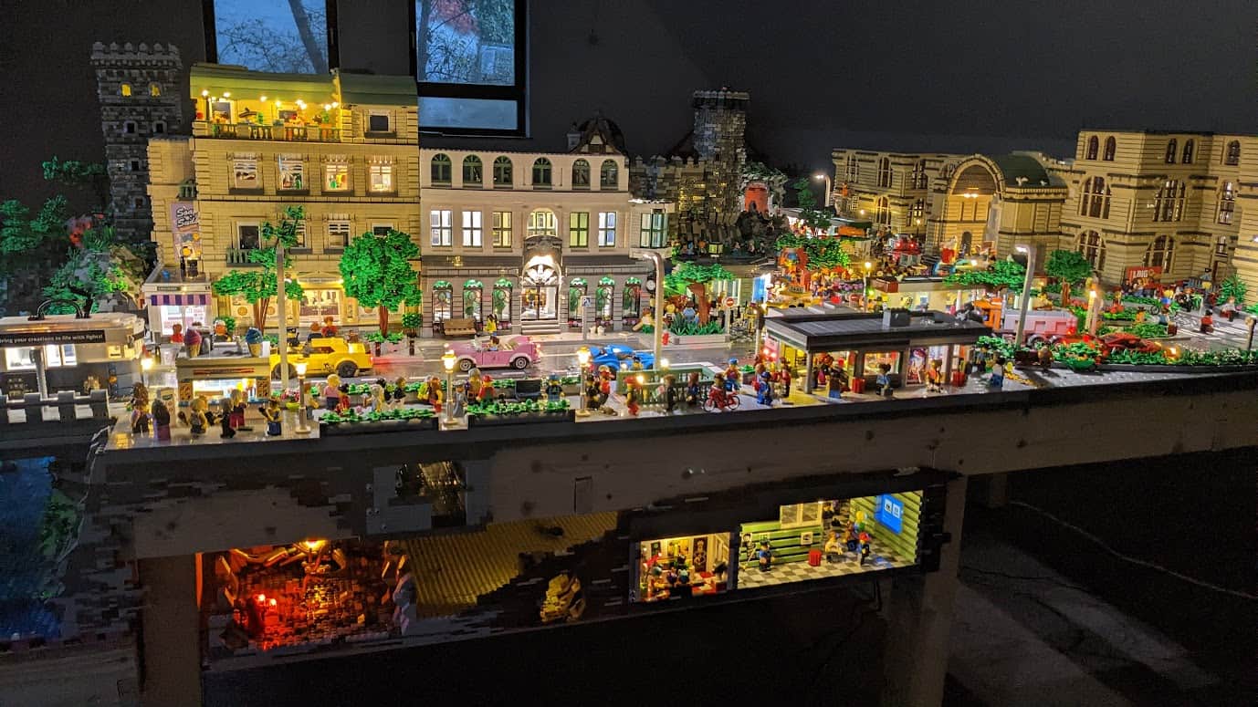 Home • BRICK WORLD